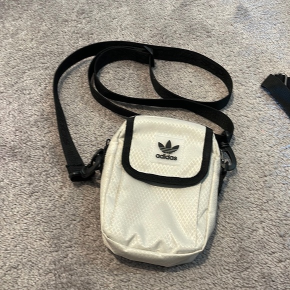 adidas Originals | Bags | Adidas Crossbody Bag | Poshmark